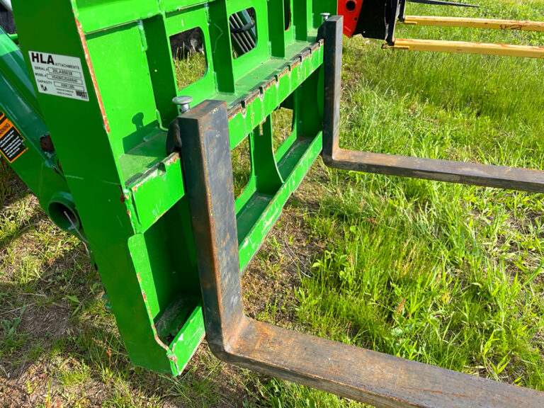 Heavy Duty Pallet Forks for Tractors | HLA 4200 lb Rated