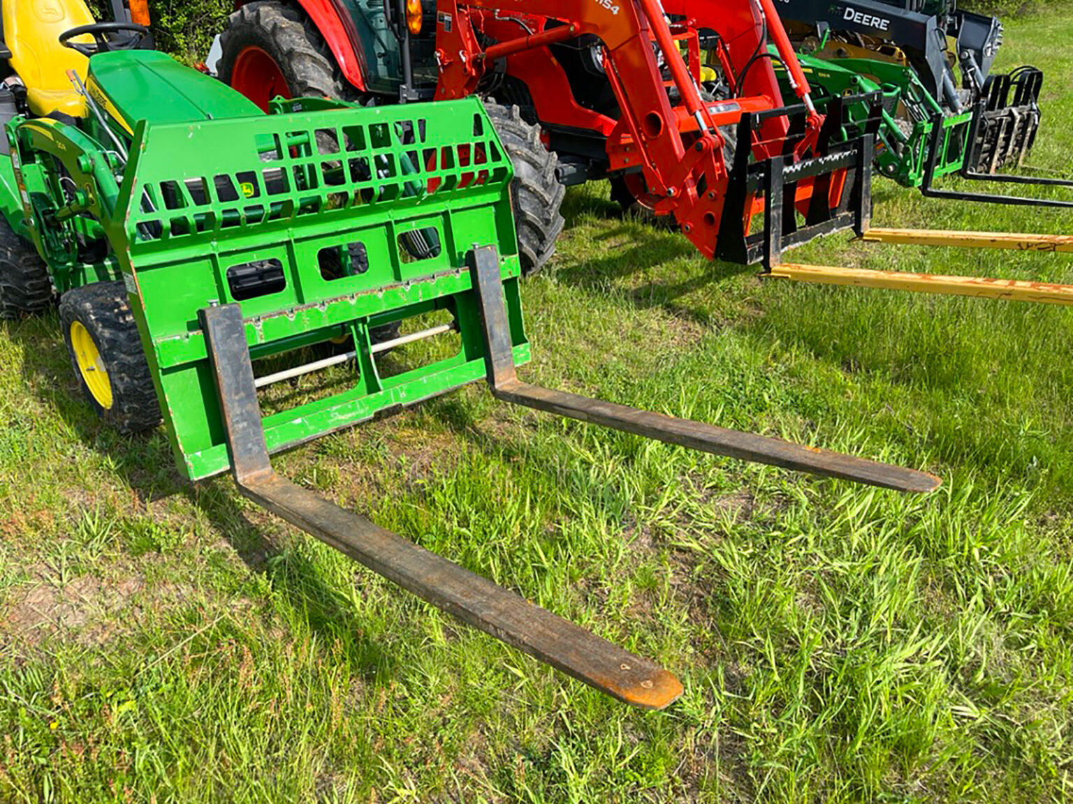 Heavy Duty Pallet Forks for Tractors | HLA 4200 lb Rated