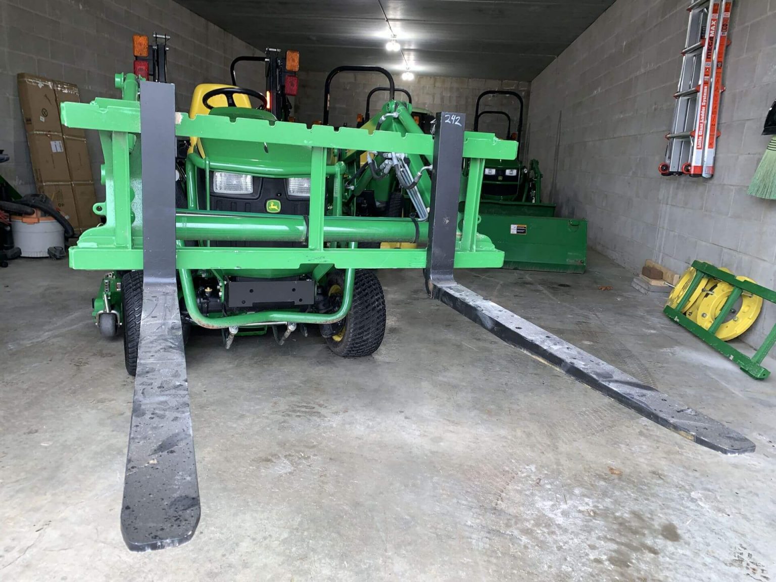 HLA Ultra Light Pallet Forks - Good Works Tractors