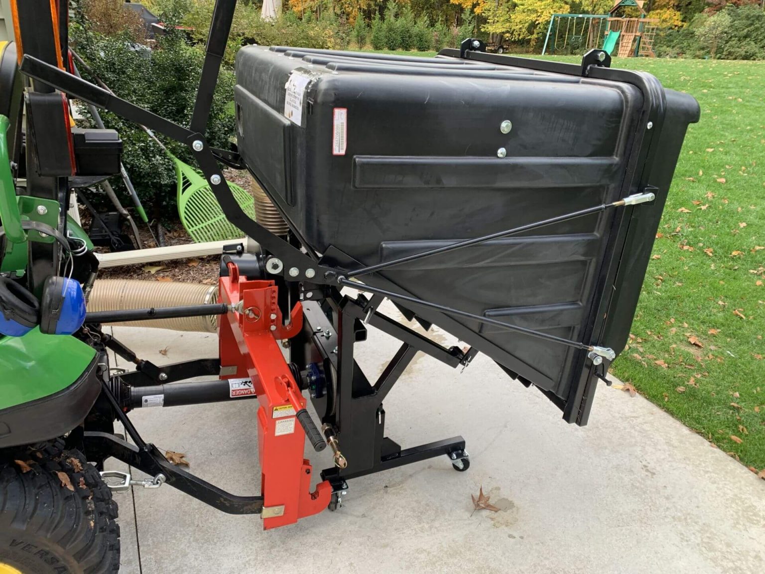 Bagger for Tractors | Leaf and Grass Catcher 5% Off!