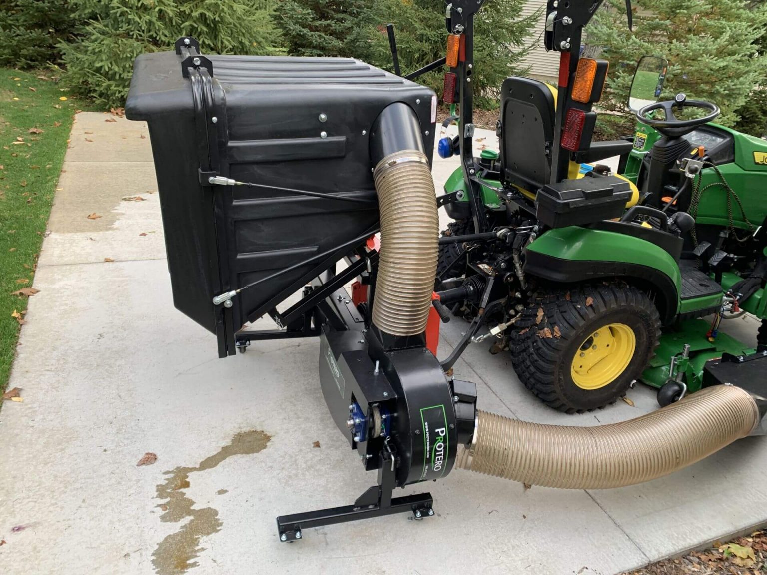 Bagger for Tractors | Leaf and Grass Catcher 5% Off!