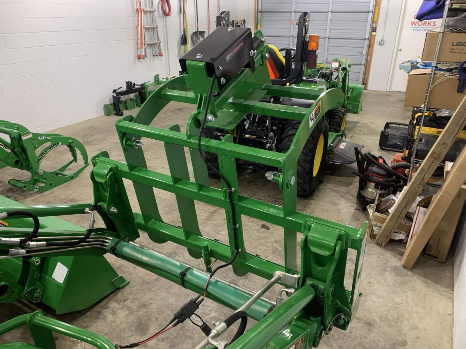 48" Mini Electric Grapple for Tractors Under 32 hp | WorkSaver