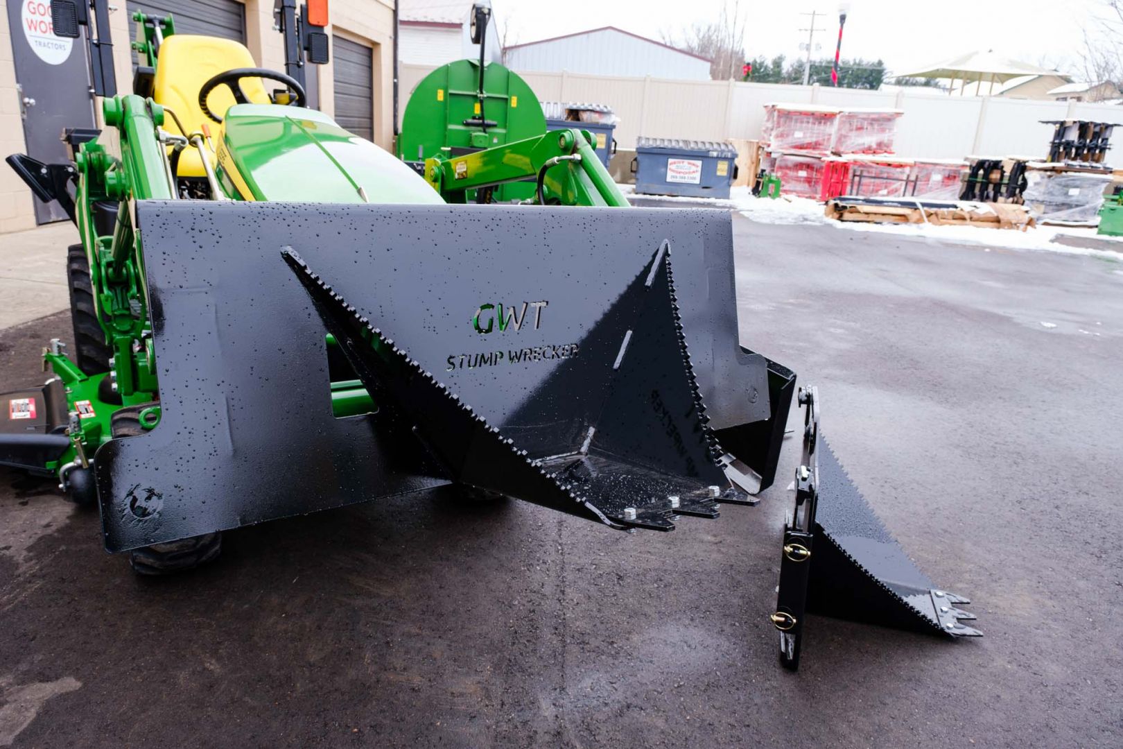 GWT Wrecker Stump Bucket Replaceable Digging Edge Attachment - Good ...