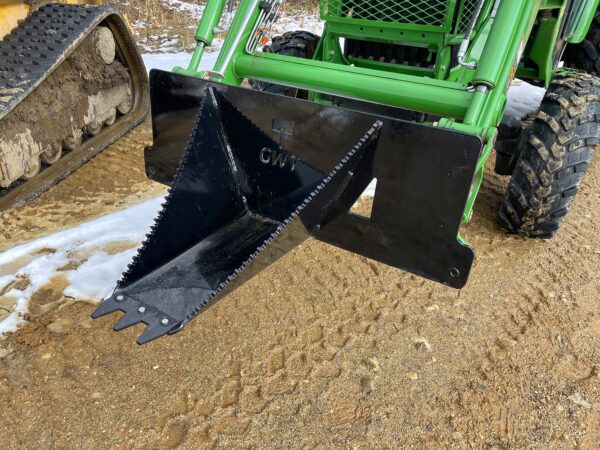 Stump Bucket for Tractors - GWT Heavy Duty Wrecker