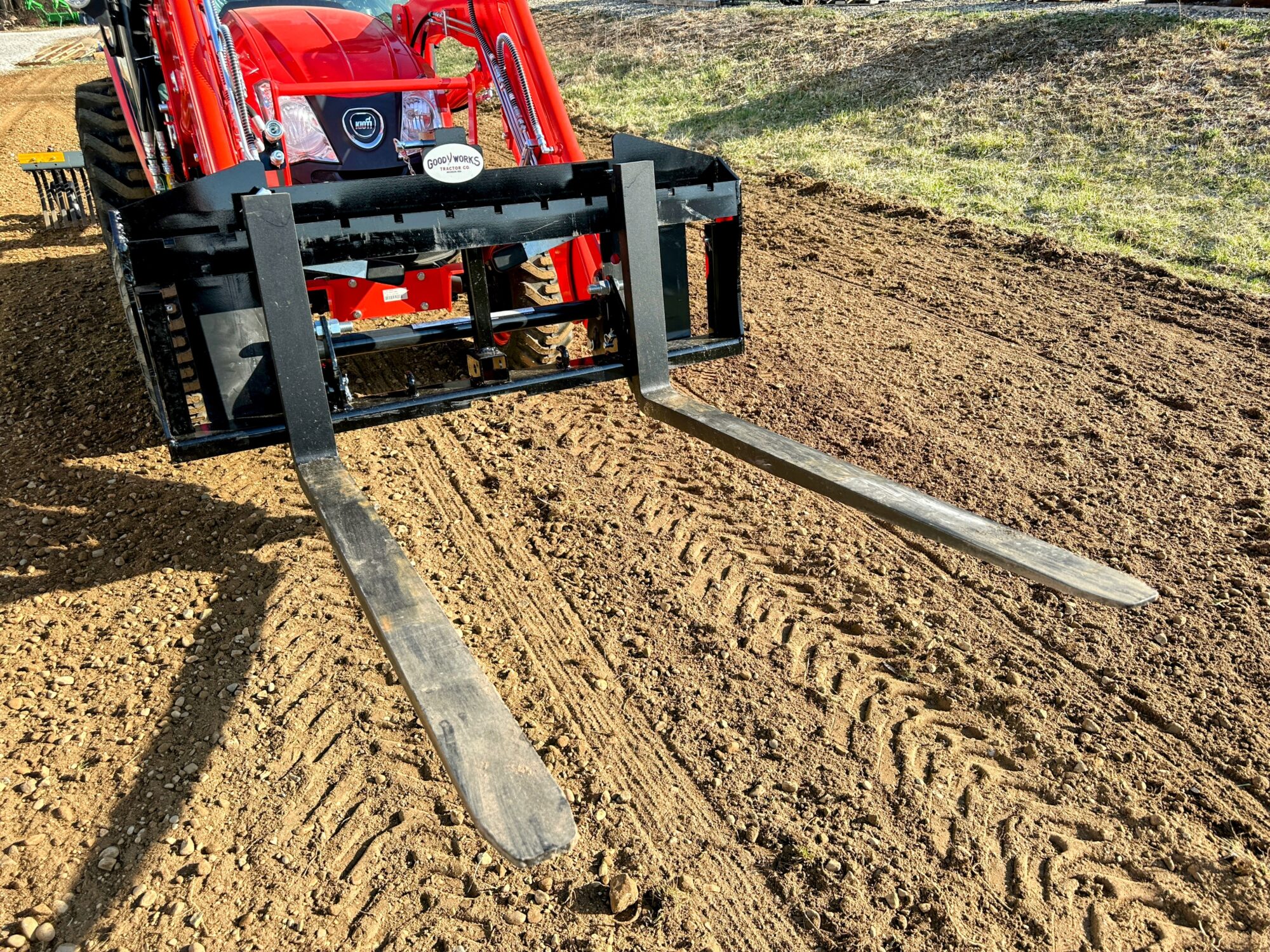 Pallet Forks For 3-Pt Hitch and Front-End Loader GWT Versaforks - Good ...