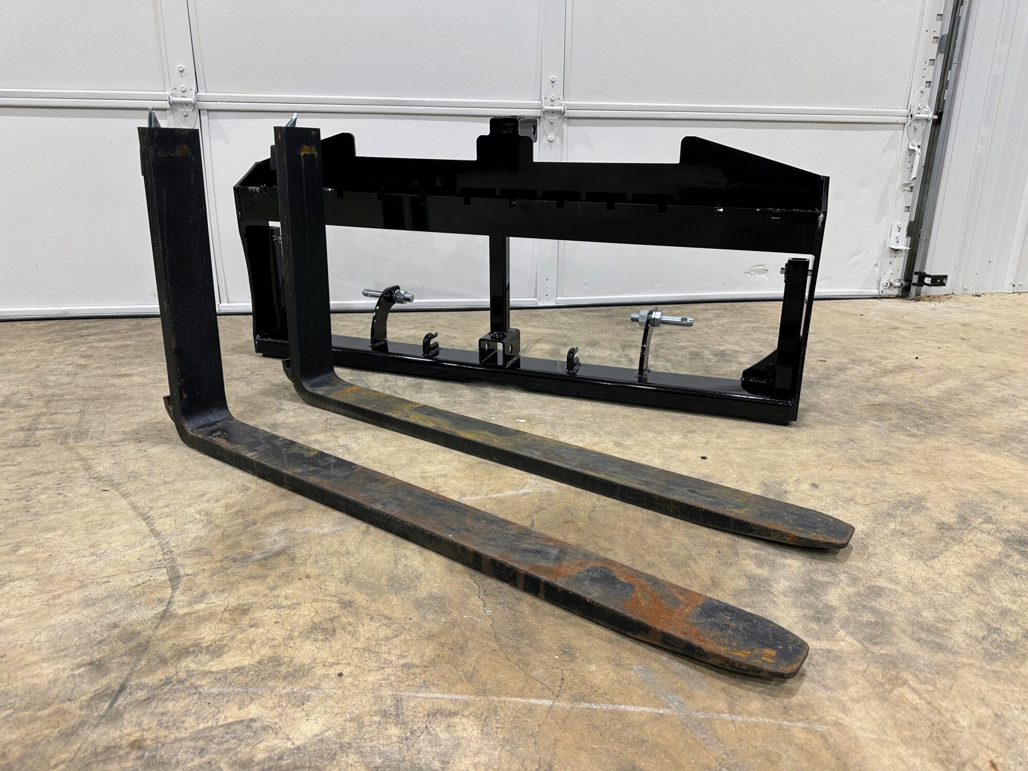 Pallet Forks For 3-Pt Hitch and Front-End Loader GWT Versaforks - Good ...