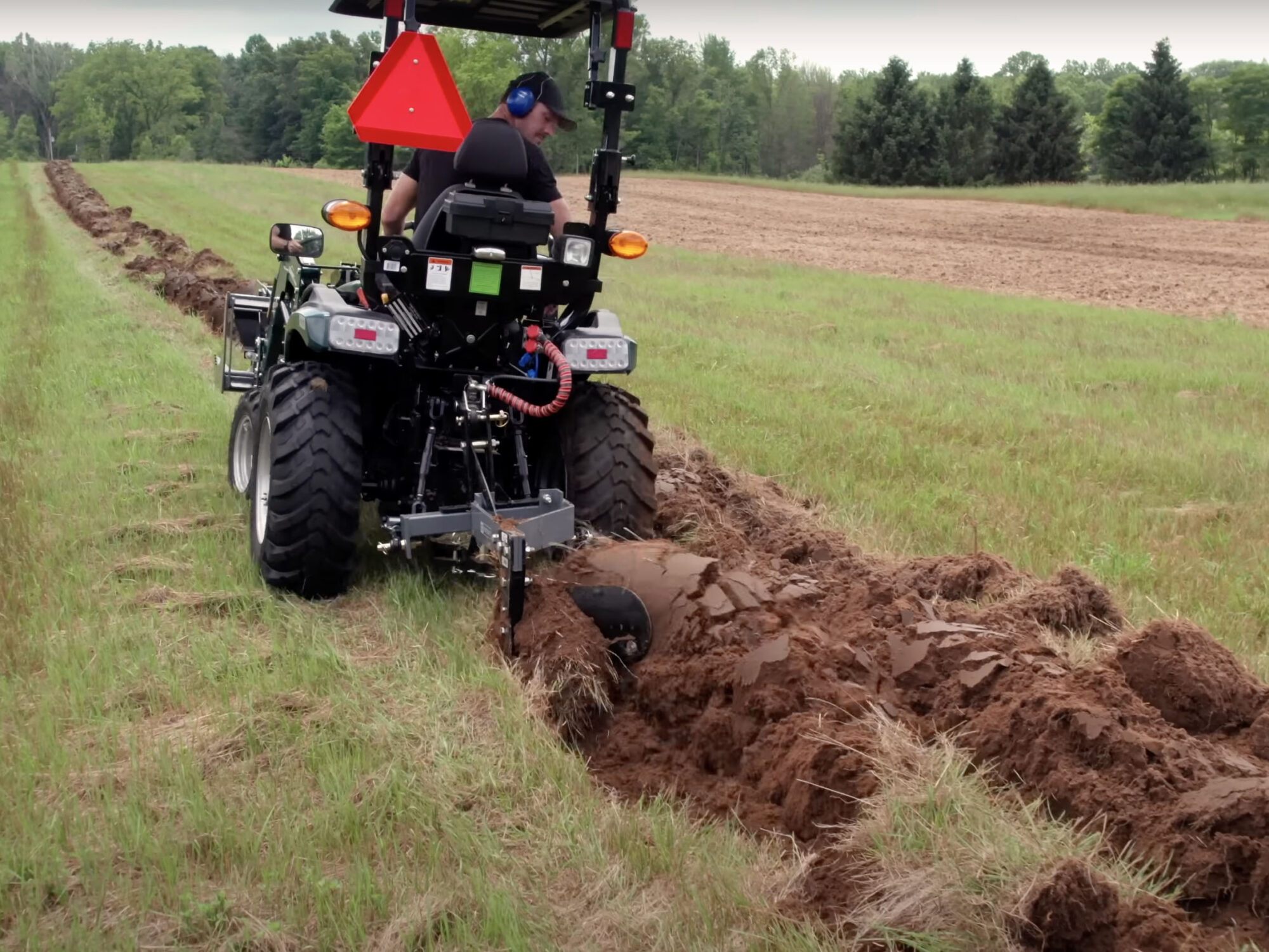 Buy 3-Point Plow for 25 hp Tractors IronCraft Moldboard Plow - Good ...