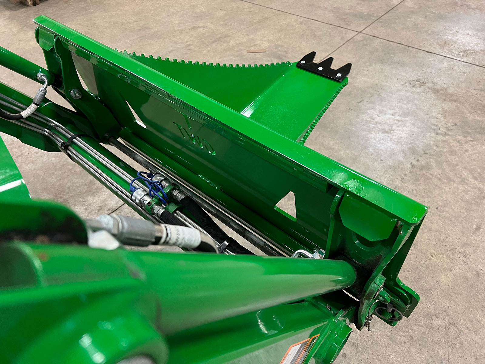 Stump Bucket for Tractors - GWT Heavy Duty Wrecker