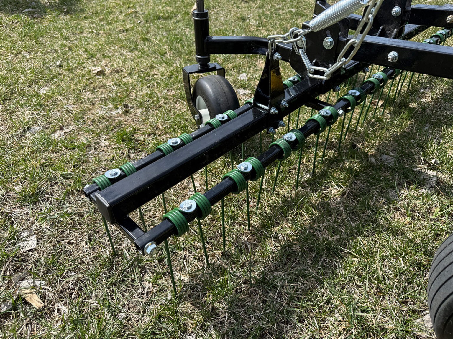 Front-Mount Dethatcher for Zero Turns | CMP Attachments