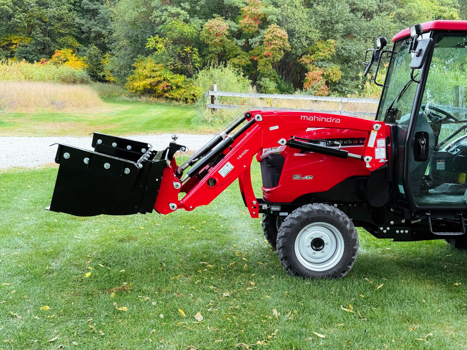Combo Snow Pusher & Bucket for Tractors | GWT VersaPusher